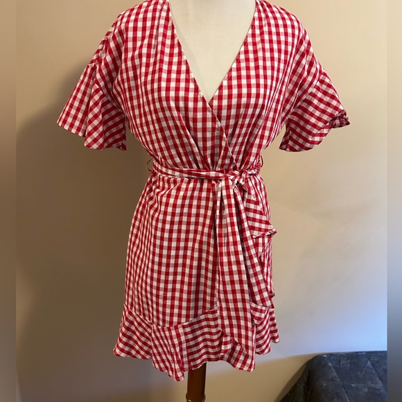 entro | Dresses | Find Red And White Checkered Wrap Dress | Poshmark